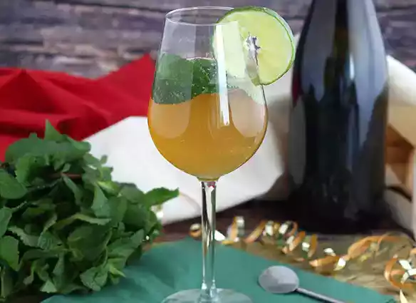 Recept na královské mojito se šampaňským